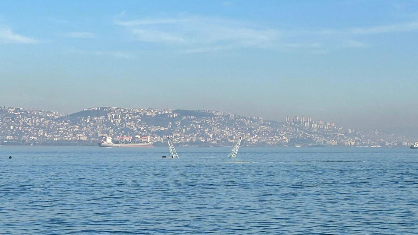 Floating dock sinks at Yachtley Shipyard in Turkey